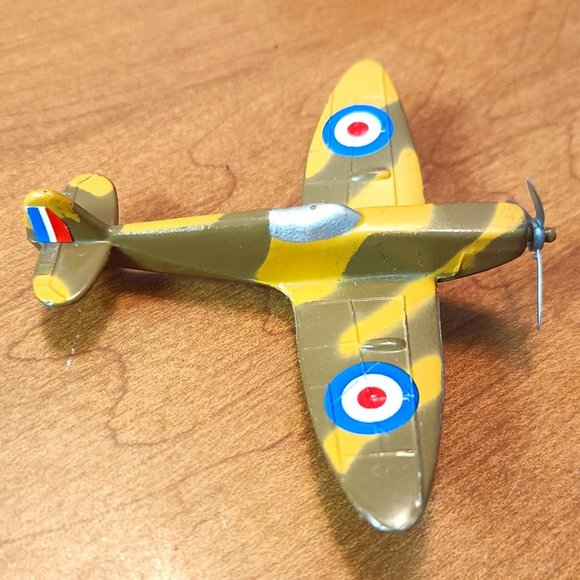 DYNA FLITES | Toys | Collectable Vintage 982 Dyna Flites Spitfire Ix ...